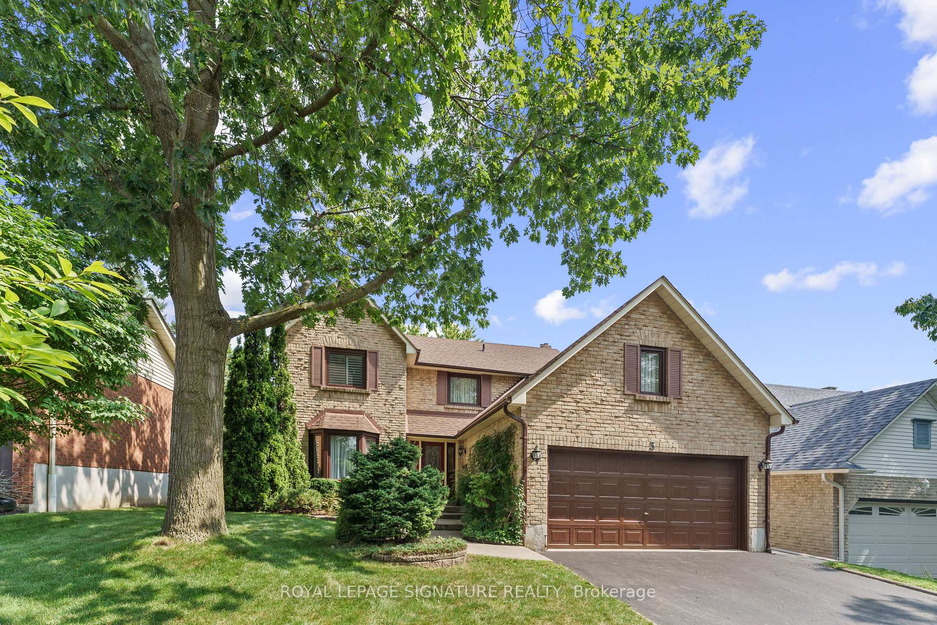 3 Nearctic Court, Whitby, ON L1N 6P7