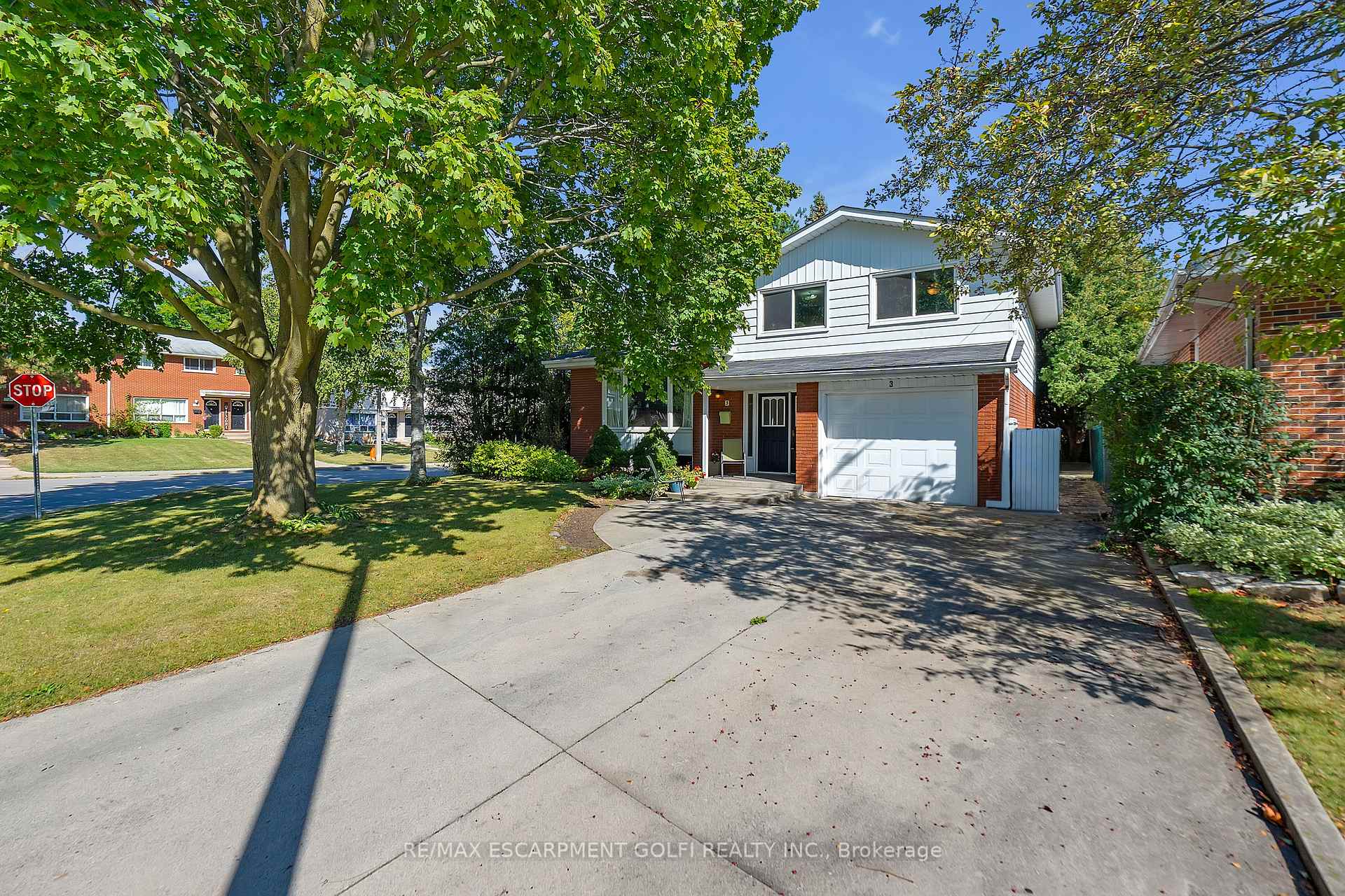 3 Palmerston Place, Hamilton, ON L8K 5M1