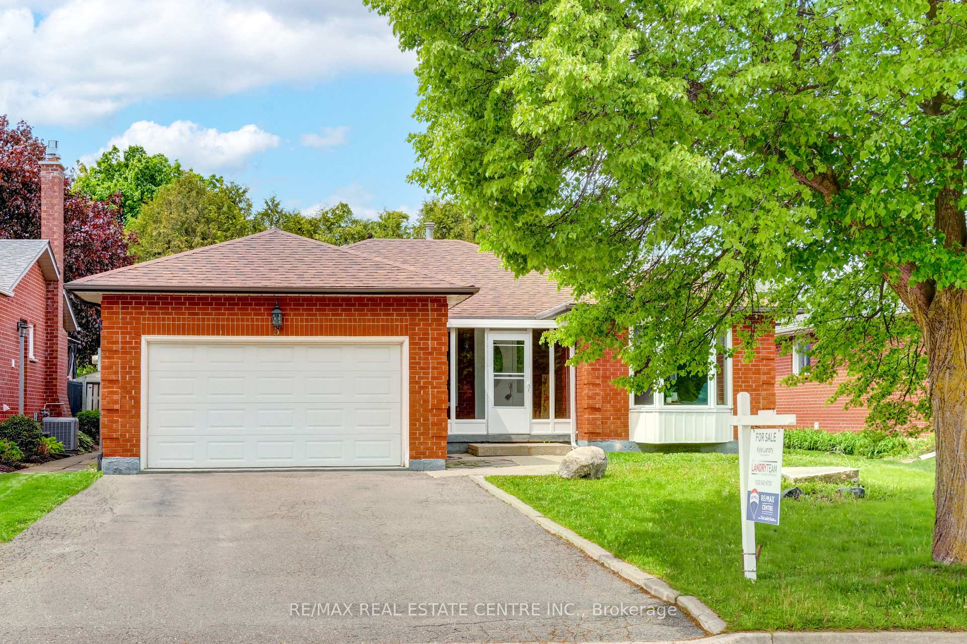 3 Passmore Avenue, Orangeville, ON L9W 4C9