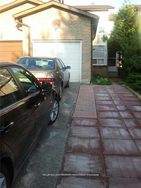 Lower - 3 Robert Hicks Drive, Toronto, ON M2R 3R1