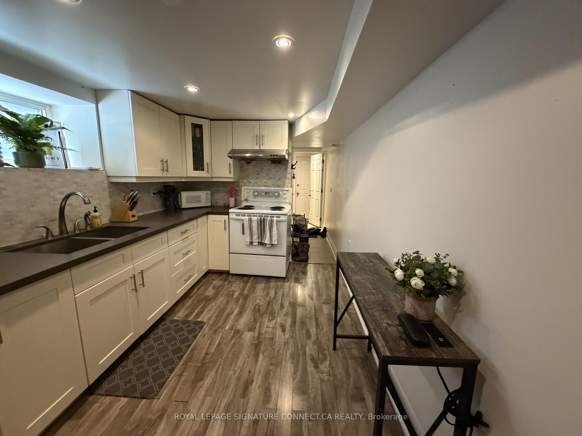 Upper - 3 Rolyat Street, Toronto, ON M6J 1S5