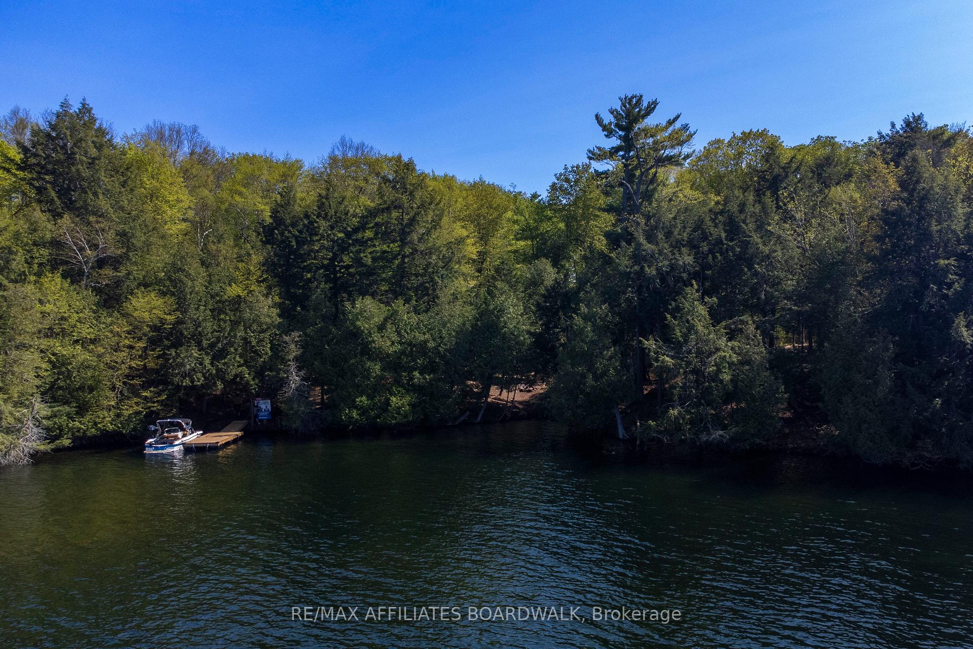 3 Sand Island, Rideau Lakes, ON K0G 1V0