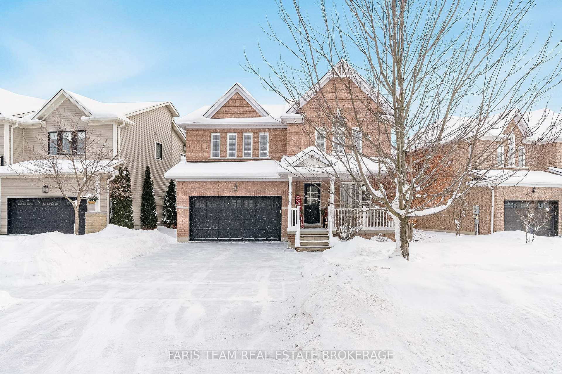 3 Saxon Road, Barrie, ON L4M 7G6
