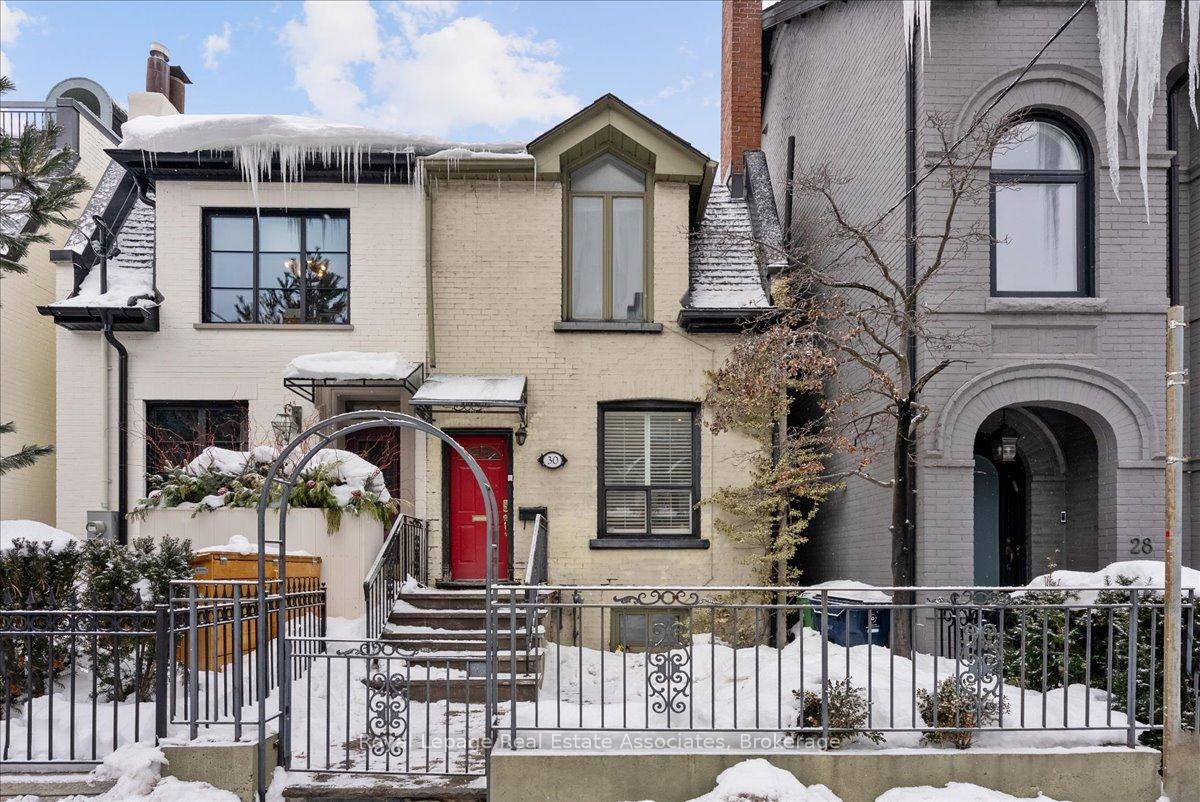 30 Belmont Street, Toronto, ON M5R 1P8