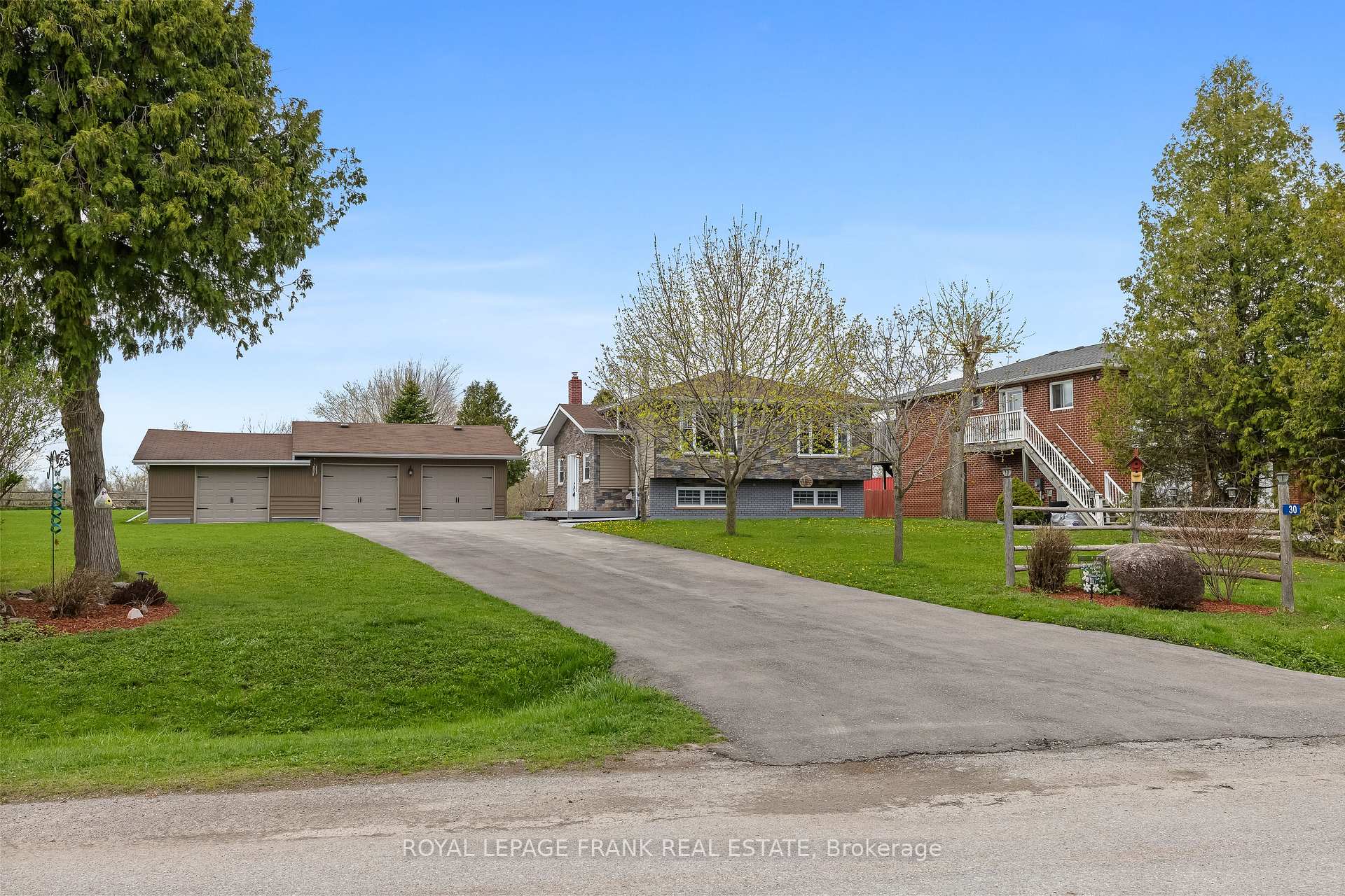 30 Druan Drive, Kawartha Lakes, ON L9L 1B6