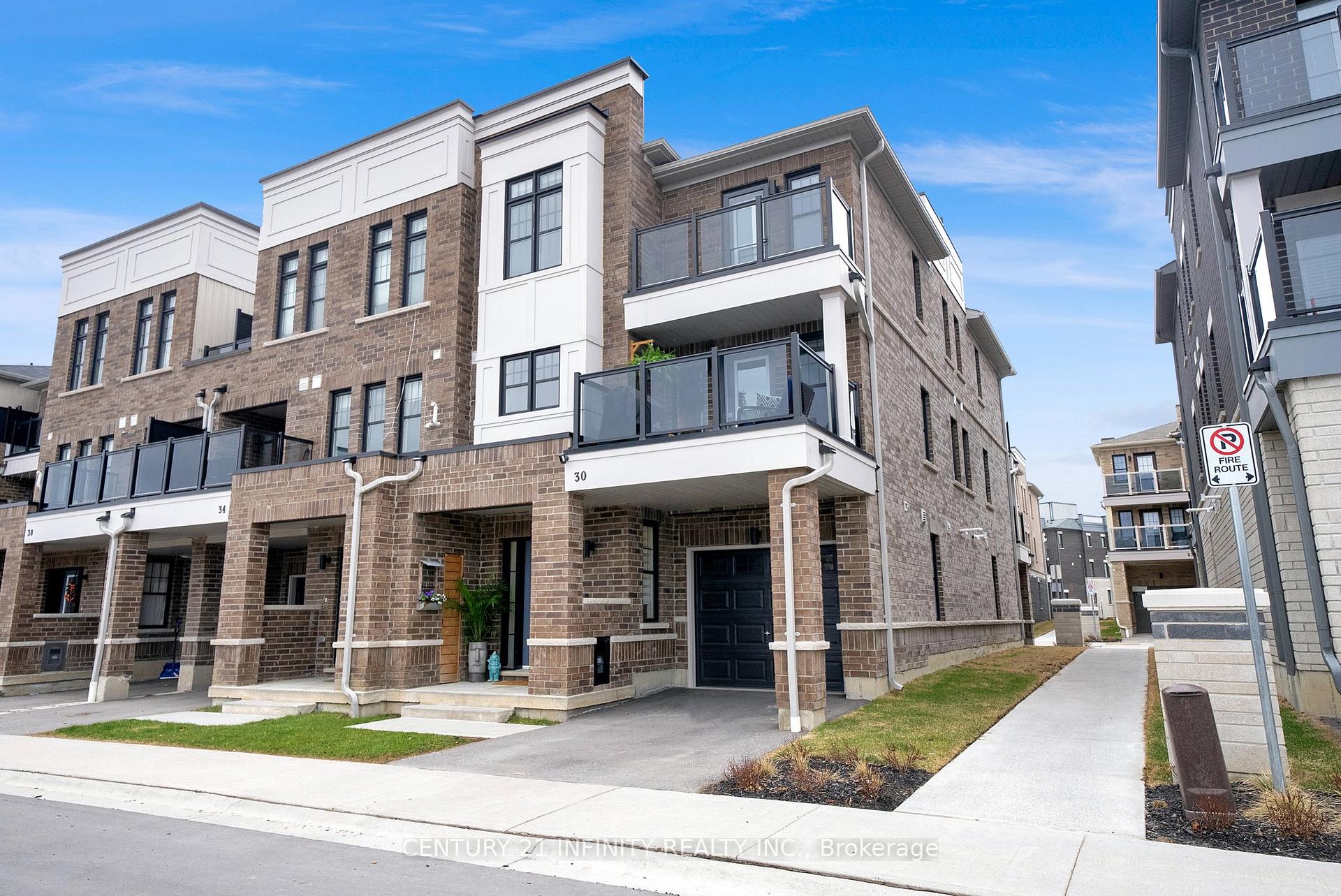 30 King William Way, Clarington, ON L1C 7E8