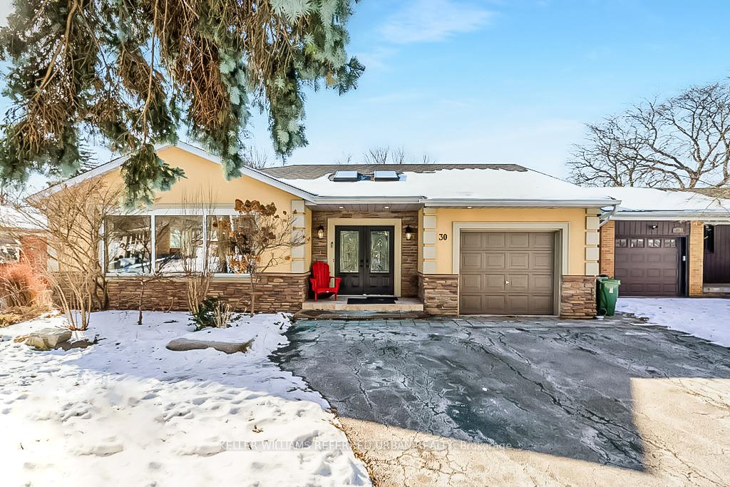 30 Larabee Crescent, Toronto, ON M3A 3E7