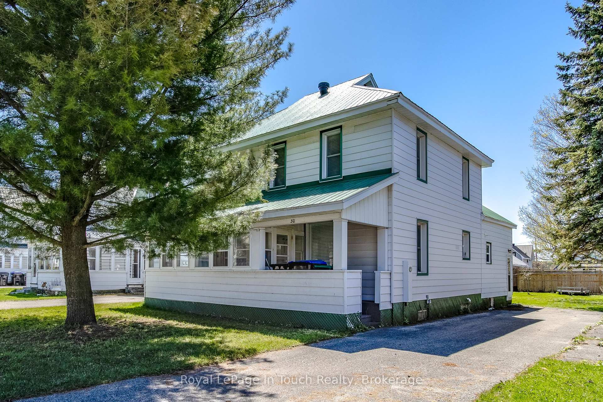 30 MARIA Street, Penetanguishene, ON L9M 1L5