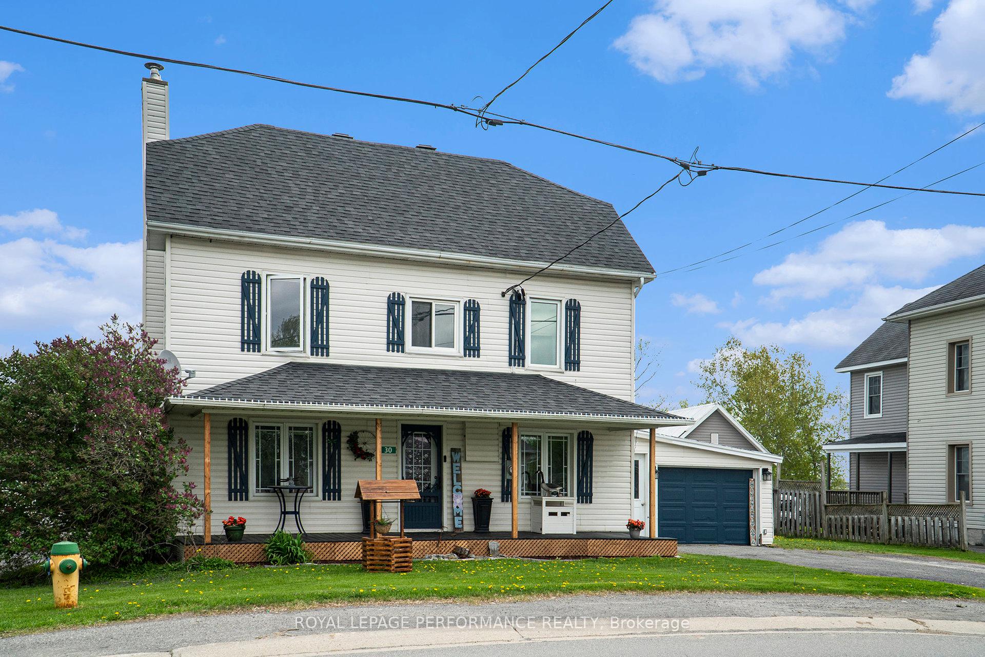 30 Queen Street, North Stormont, ON K0A 1R0