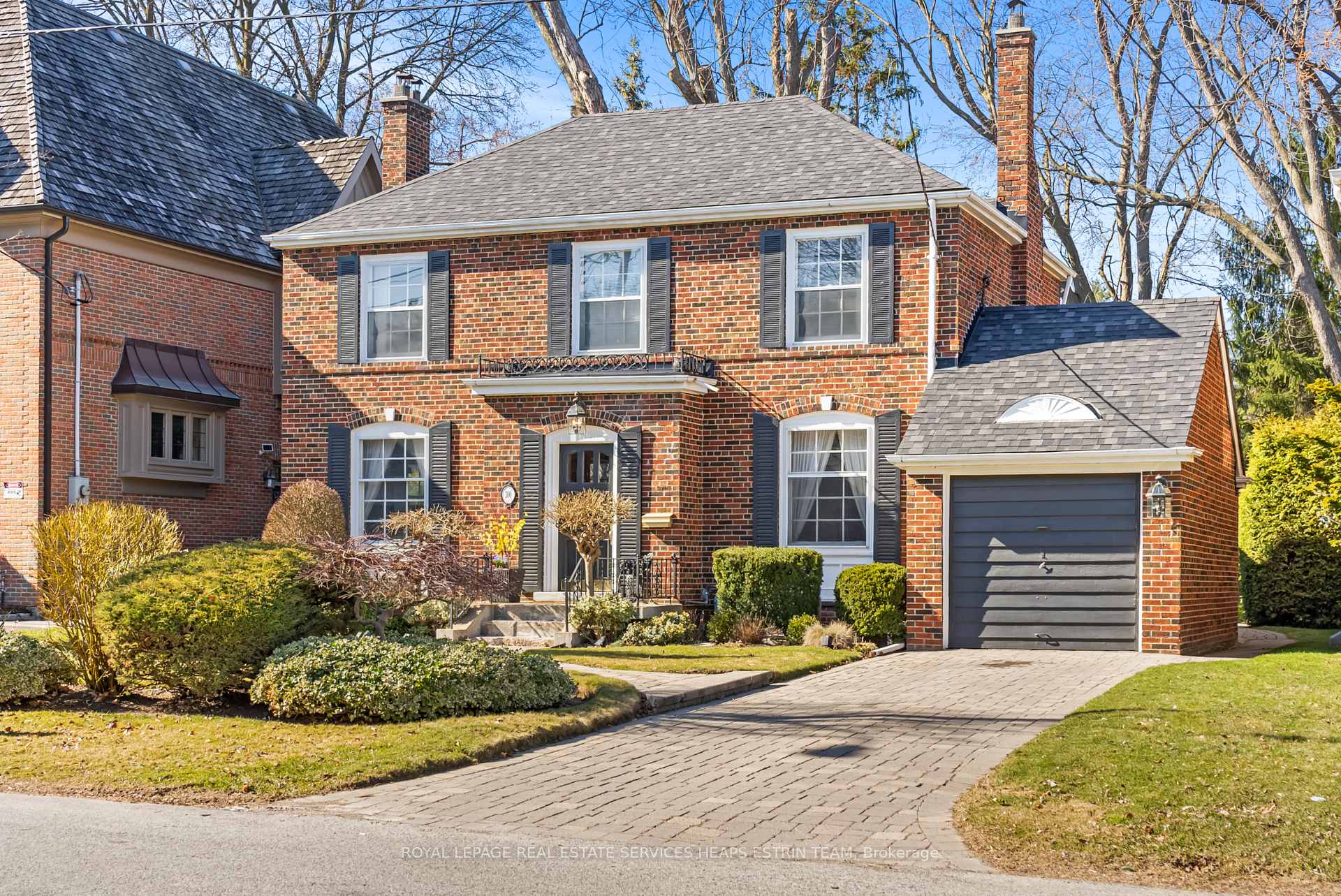 300 Dawlish Avenue, Toronto, ON M4N 1J5