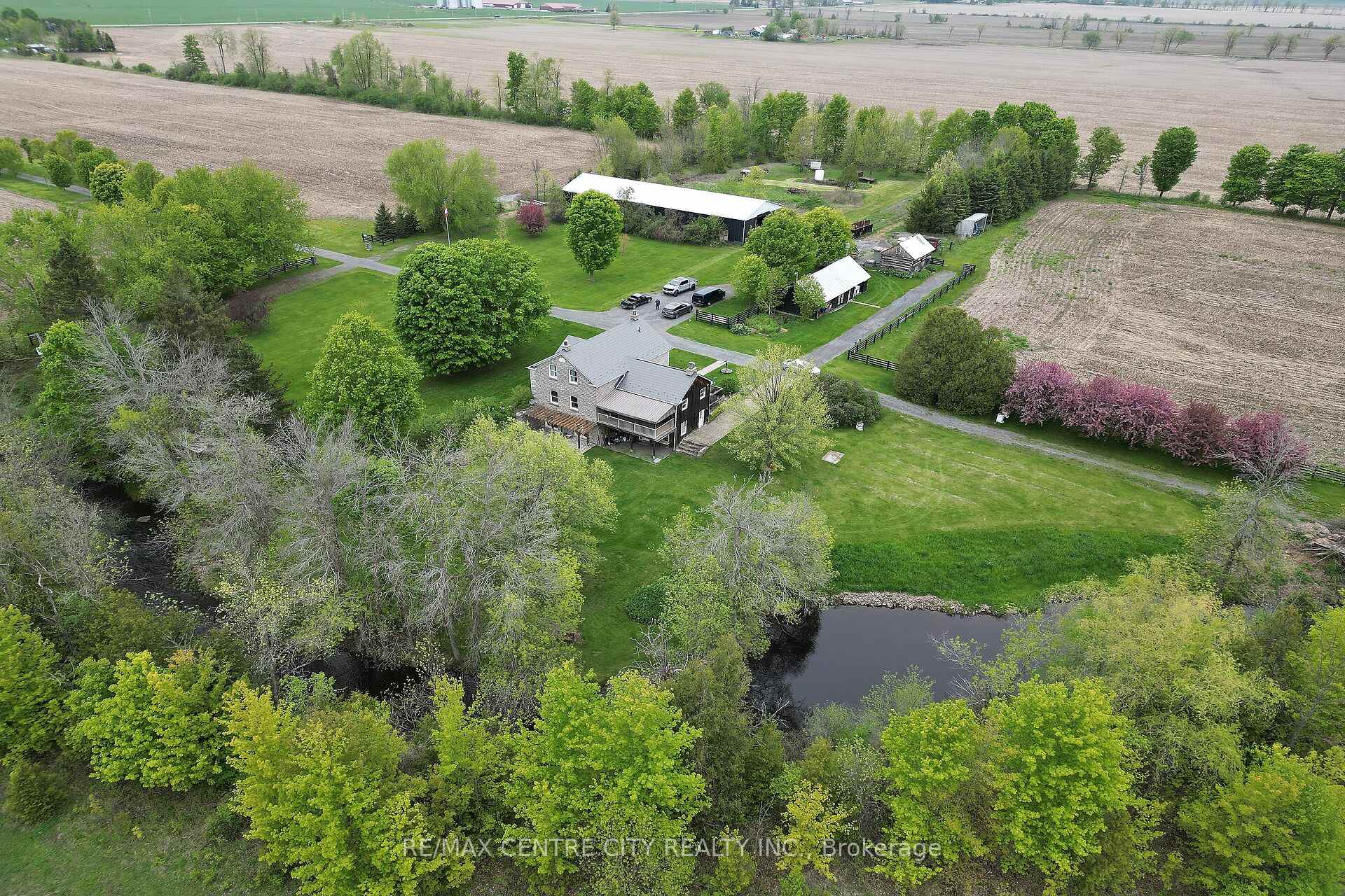 3000 Roger Stevens Road, Manotick - Kars - Rideau Twp and Area, ON K0A 2T0