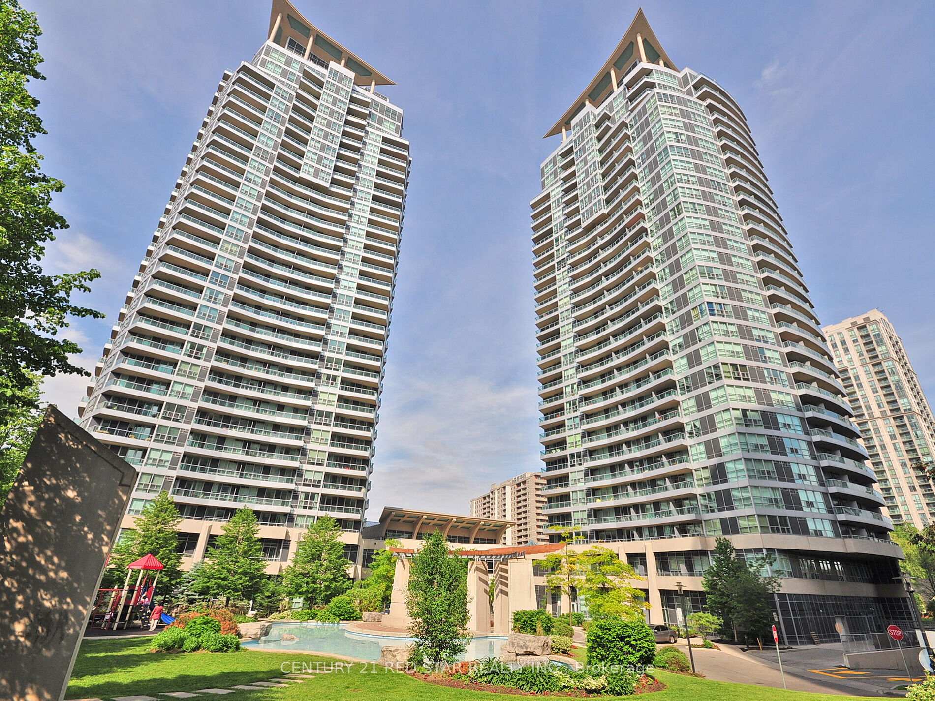 3001 - 1 Elm Drive W, Mississauga, ON L5B 4M1
