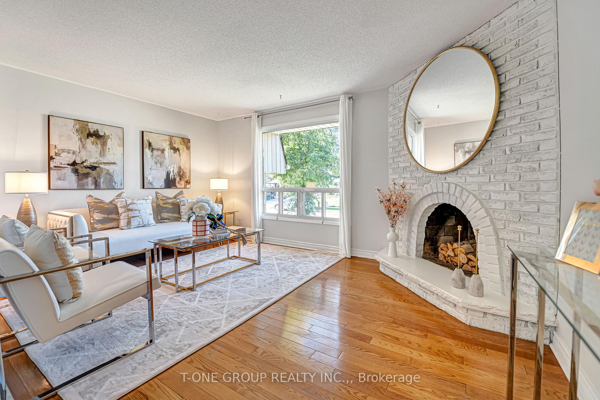 3005 Arvida Circle, Mississauga, ON L5N 1R6
