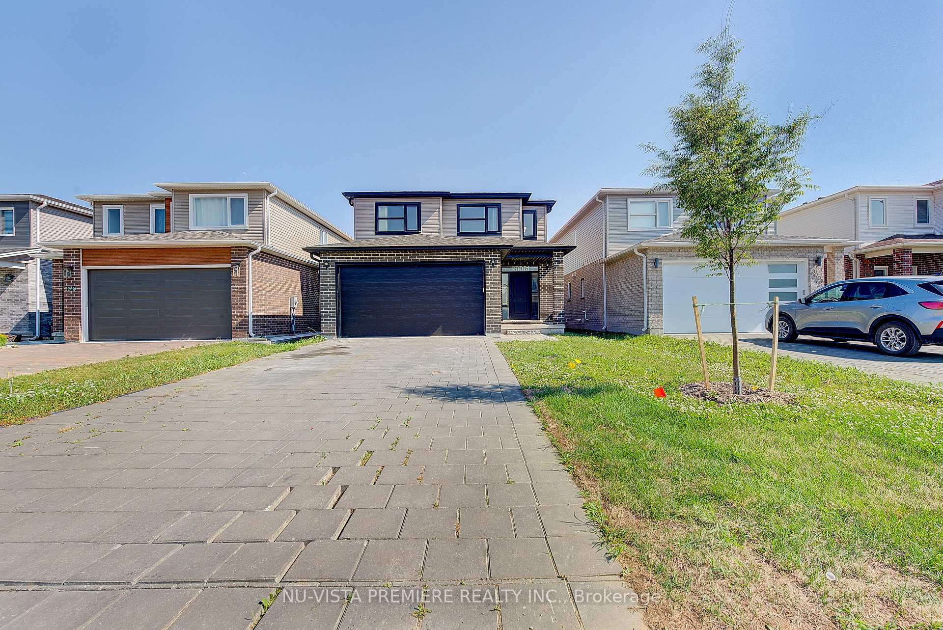 3006 Heardcreek Trail, London North, ON N6G 2S7