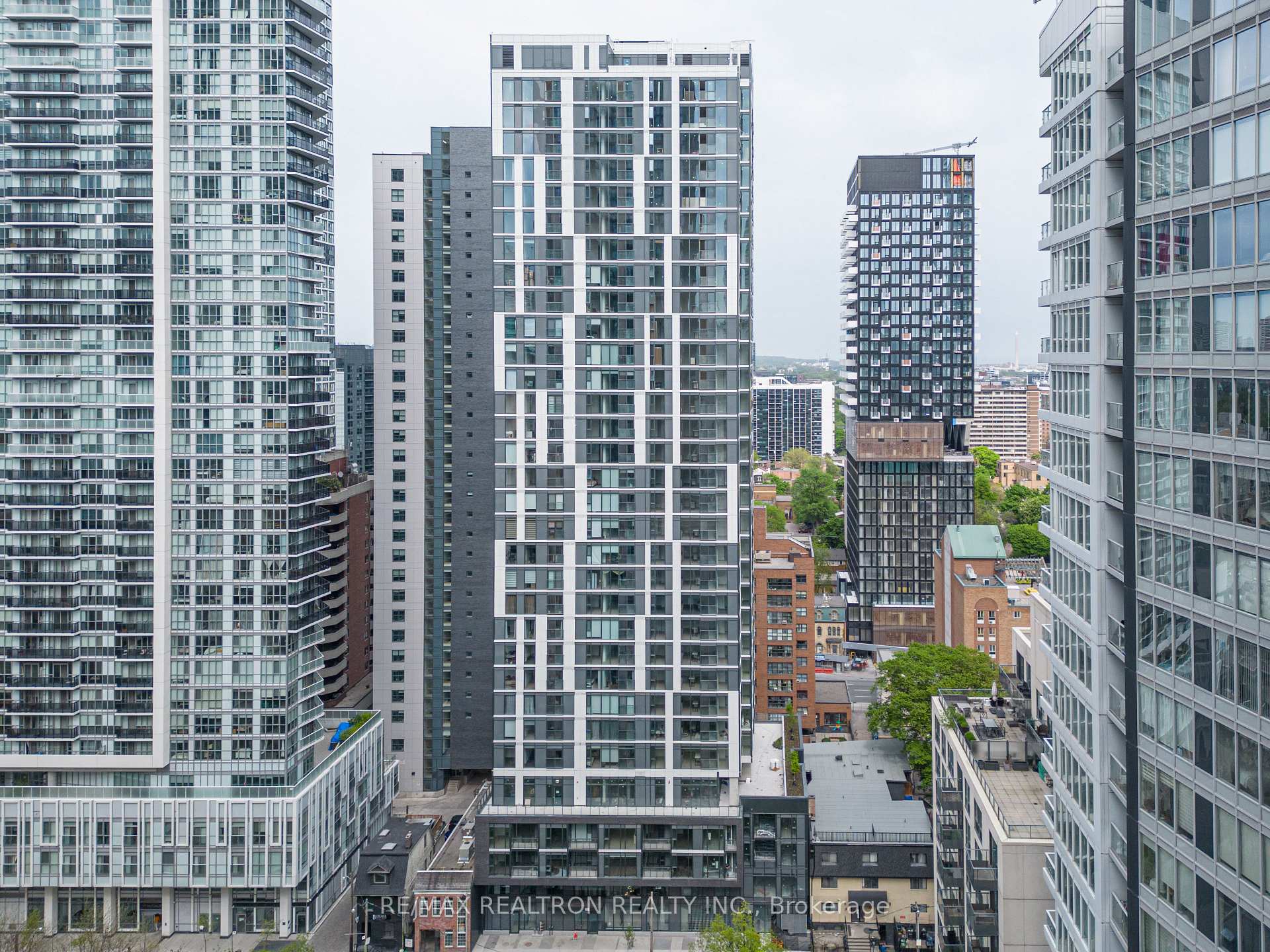 3008 - 65 Mutual Street, Toronto, ON M5B 0E5