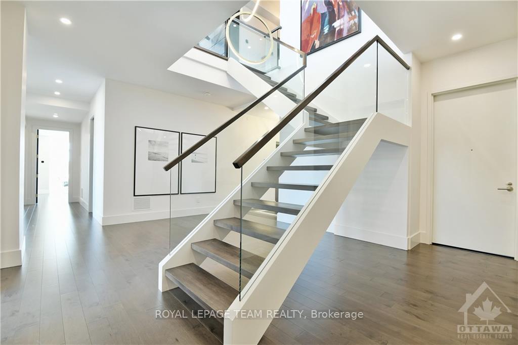 301 - 364 QUEEN ELIZABETH Drive, Glebe - Ottawa East and Area, ON K1S 5W3