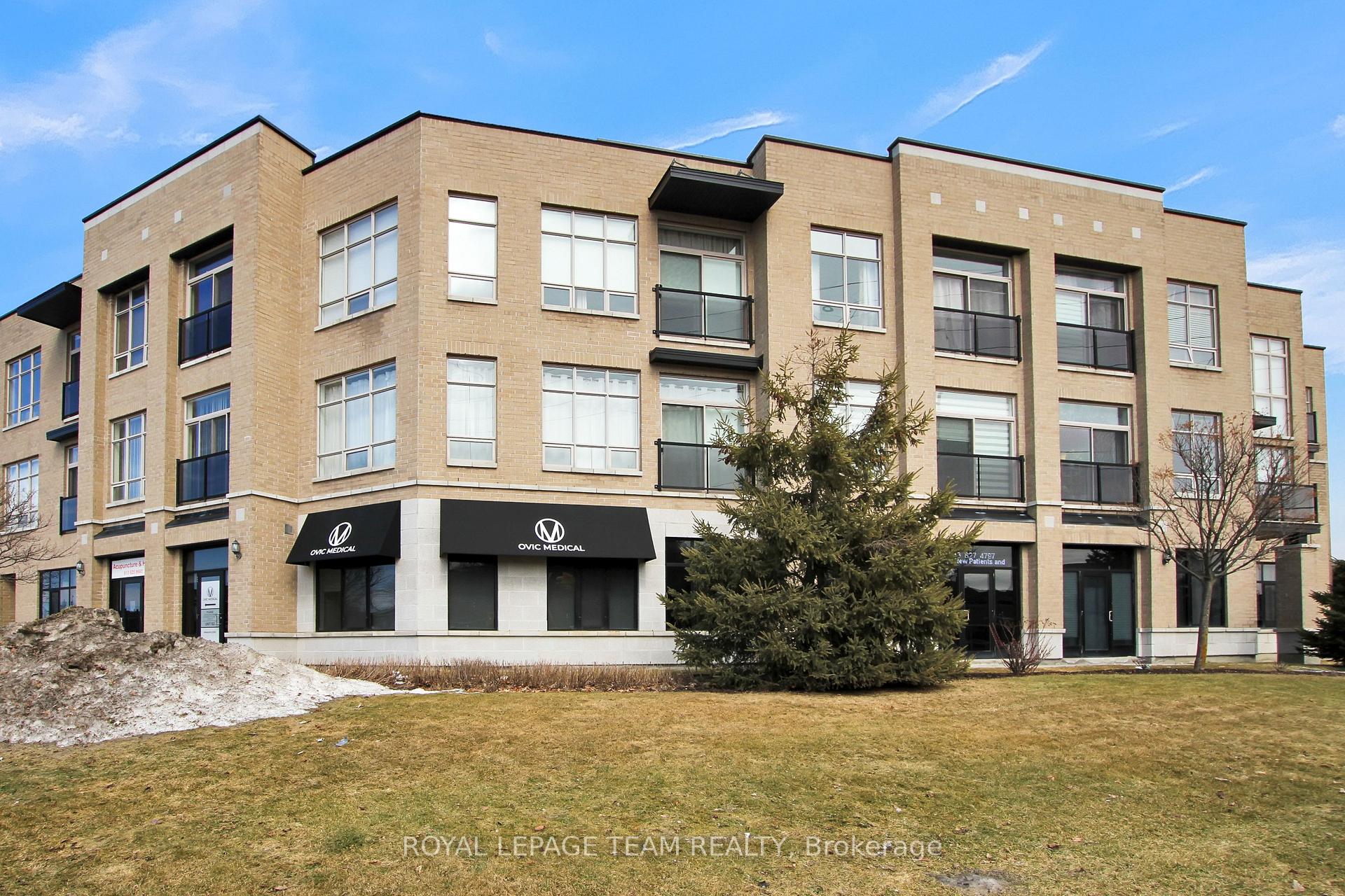 301 - 500 Claridge Drive, Barrhaven, ON K2J 3G5