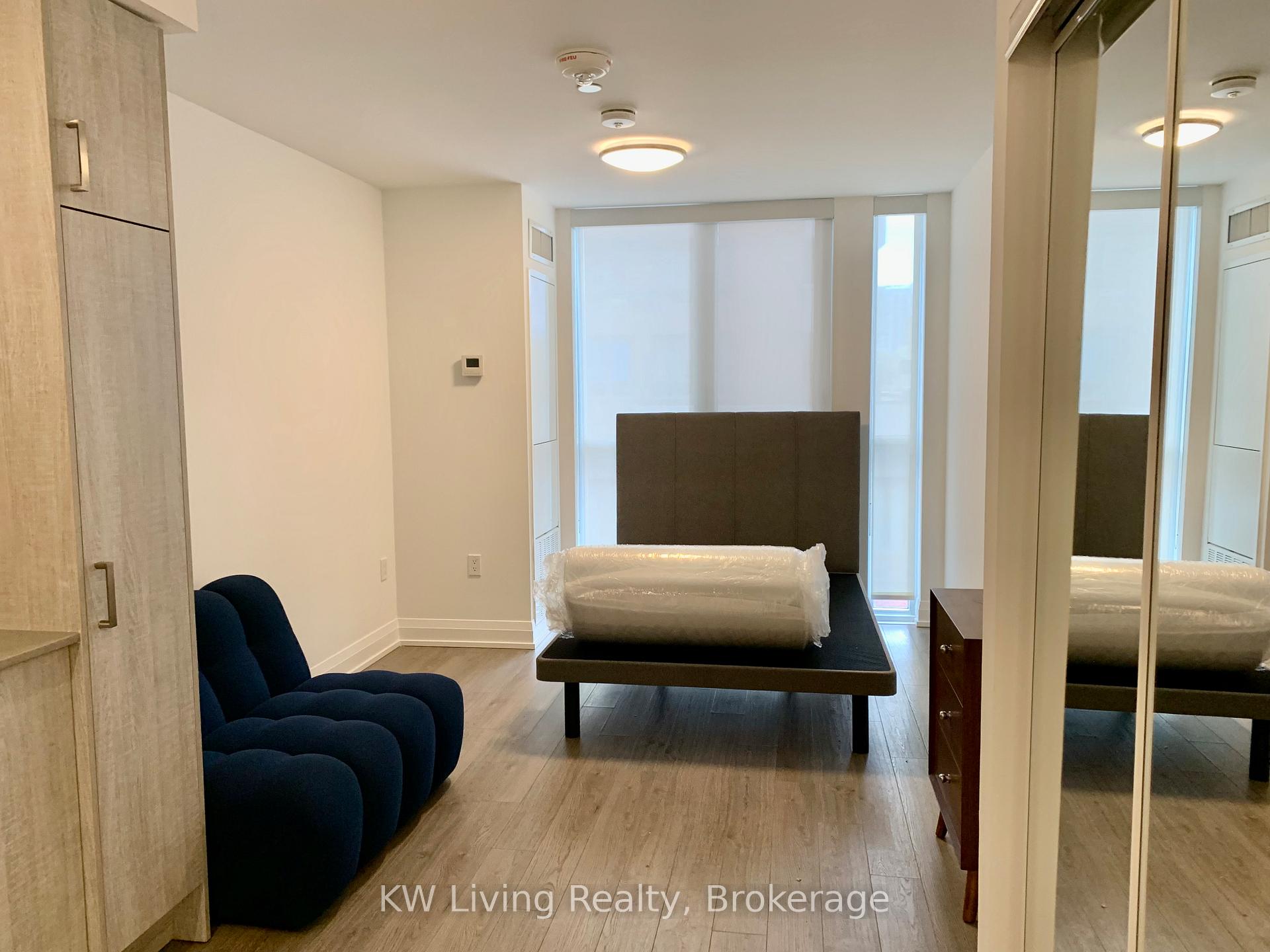 301 - 77 Mutual Street, Toronto, ON M5B 0B9