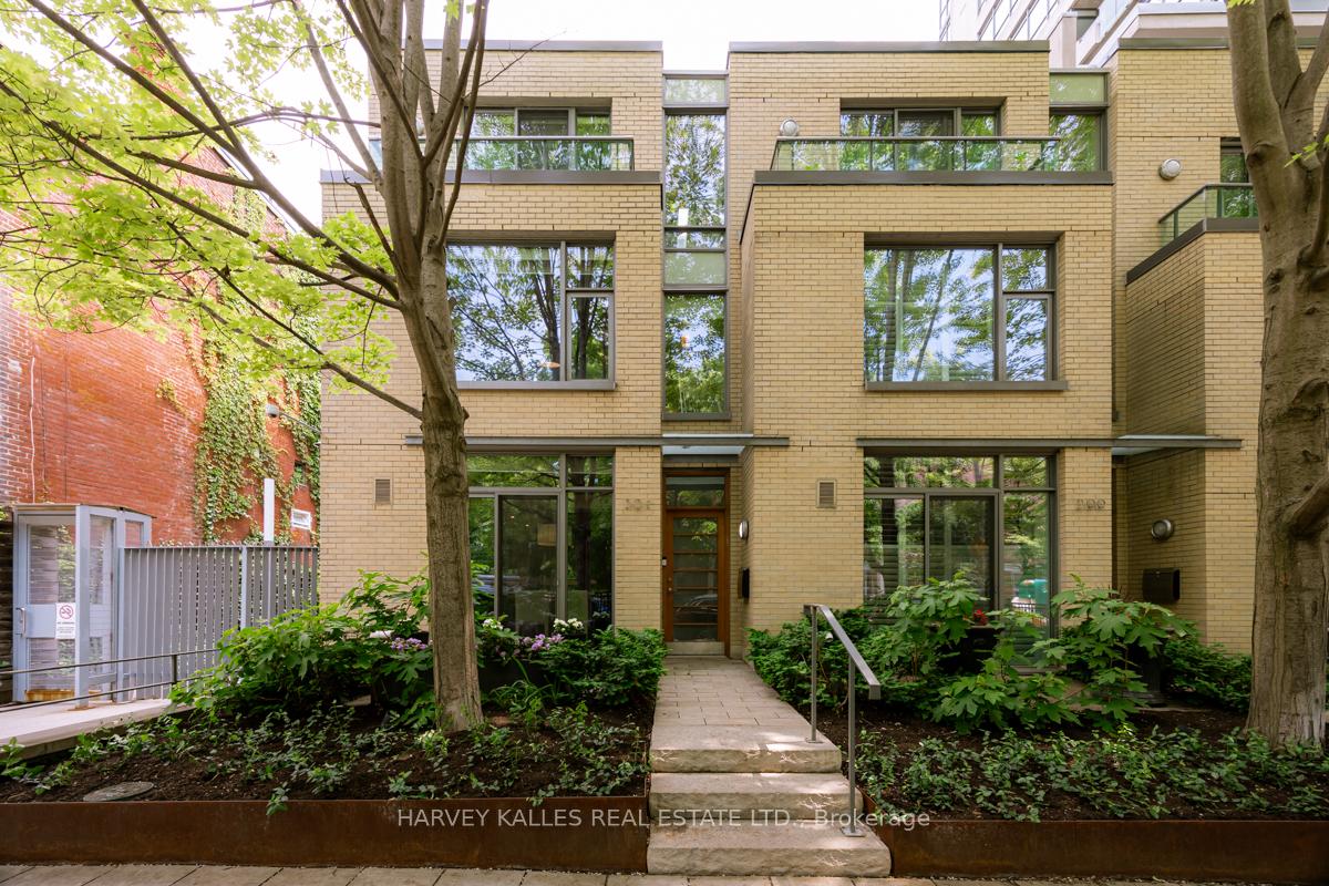 301 Mutual Street, Toronto, ON M4Y 1X6