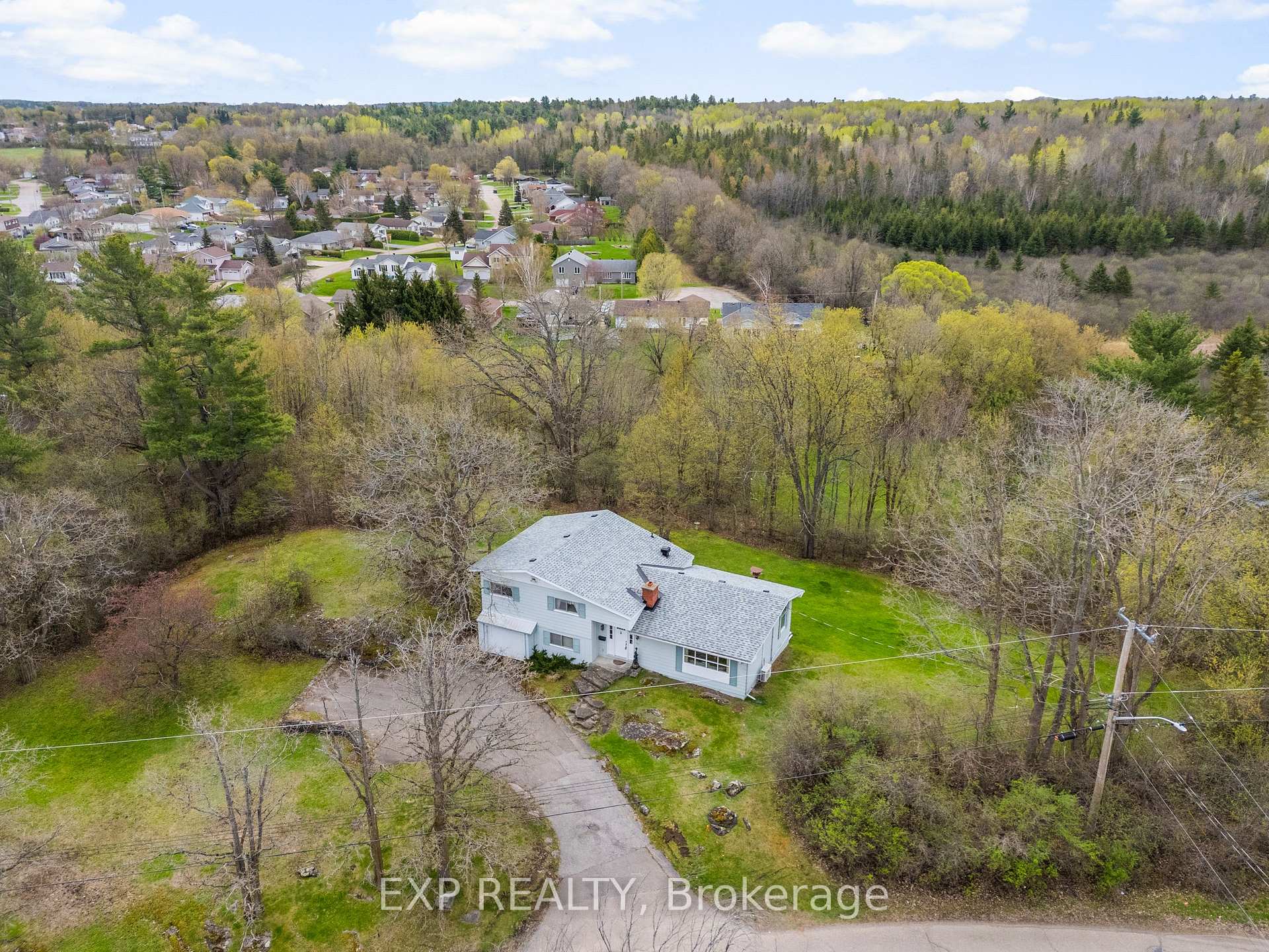 301 Opeongo Road, Renfrew, ON K7V 2T6