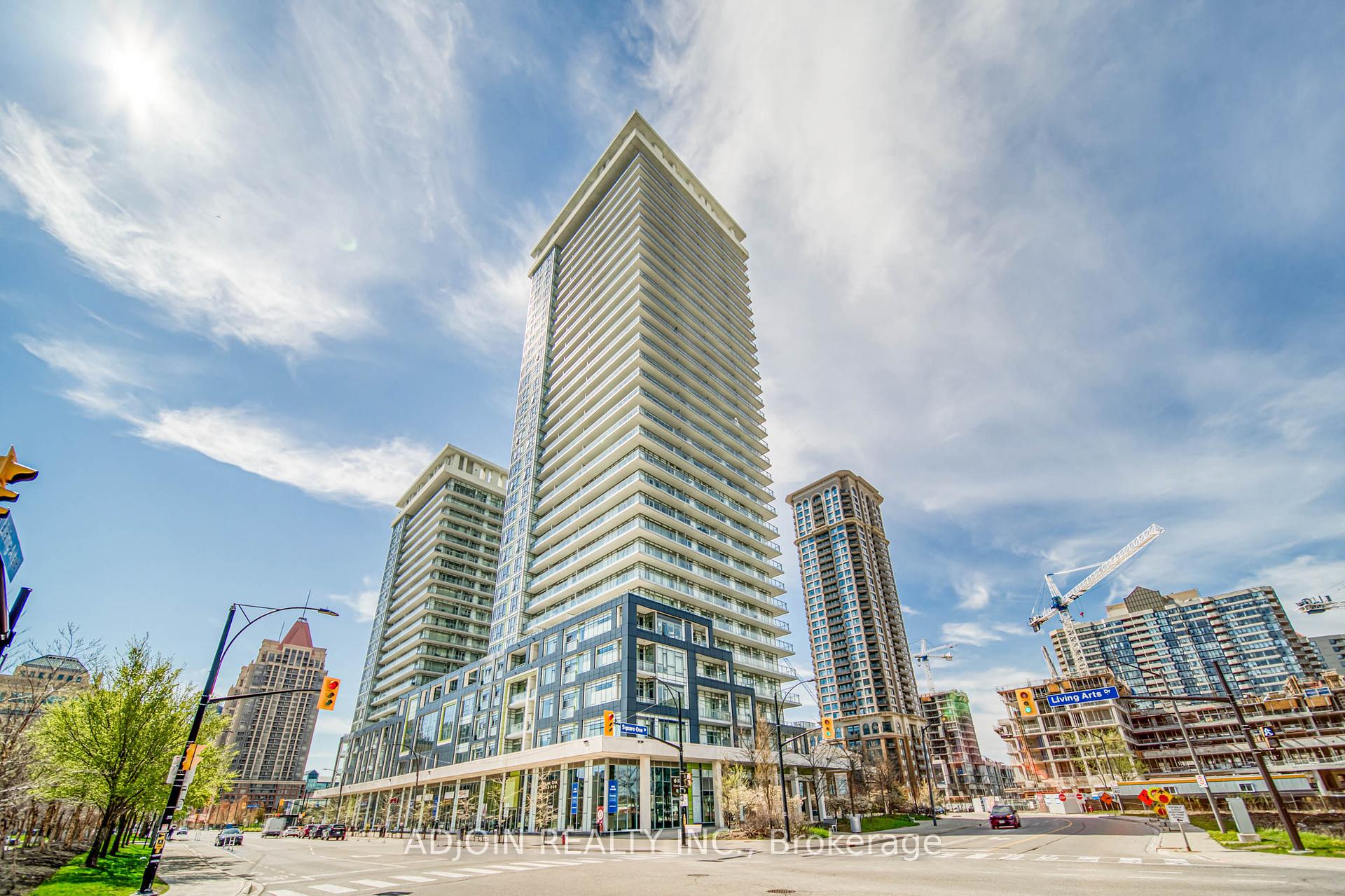 3010 - 360 Square one Drive, Mississauga, ON L5B 0G7