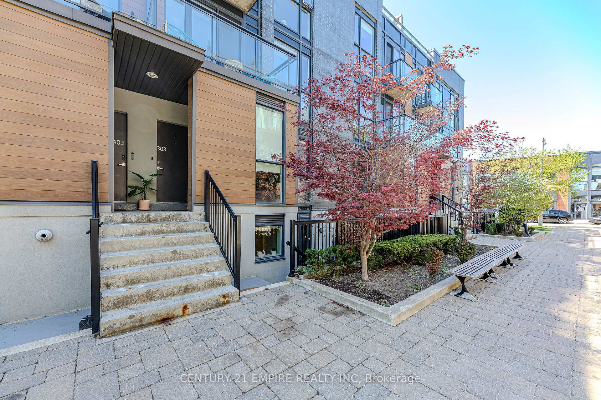302 - 15 Sousa Mendes Street, Toronto, ON M6P 0A9