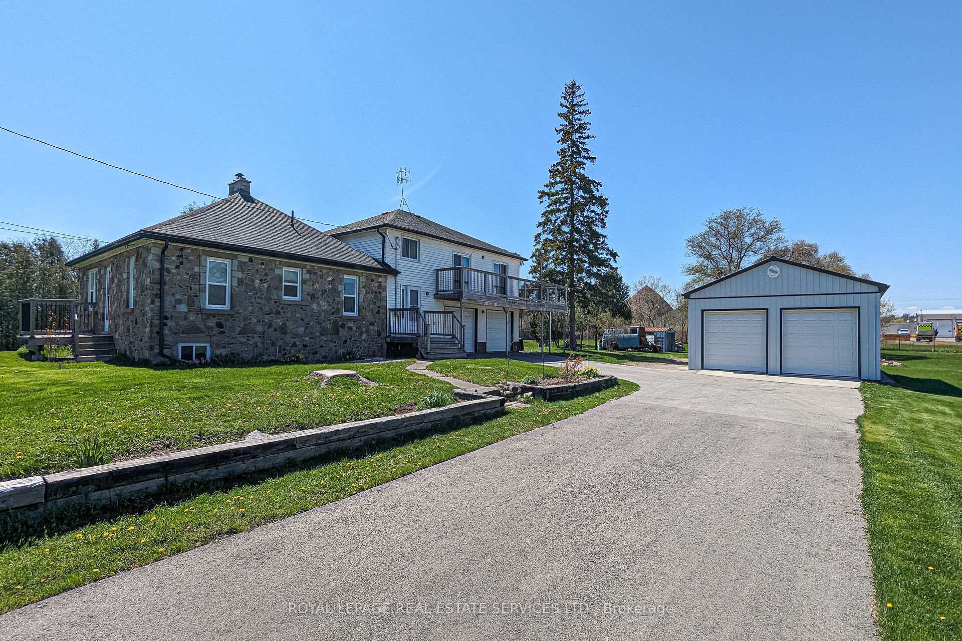 3029 Burnhamthorpe Road W, Milton, ON L9T 5S2