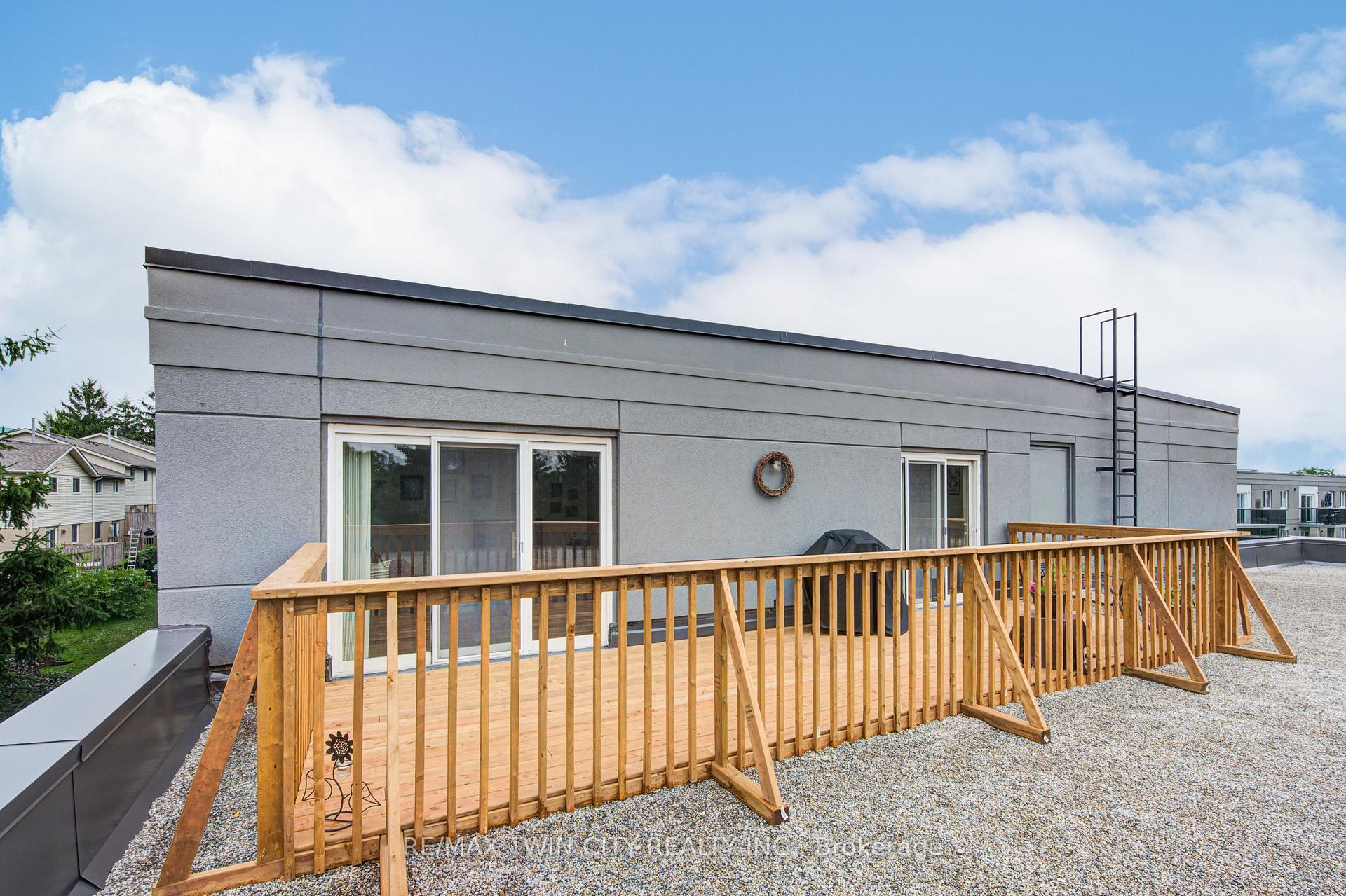 StateOrProvince] [PostalCode]