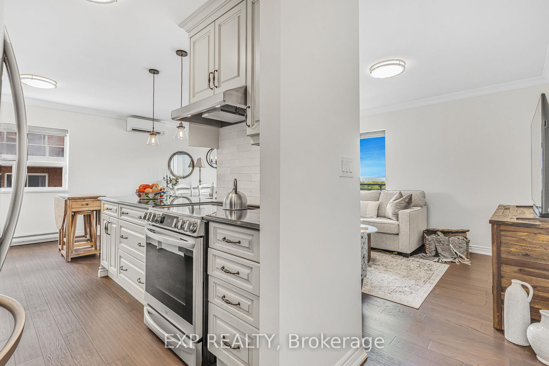 303 - 350 Concession Street, Hamilton, ON L9A 1B6