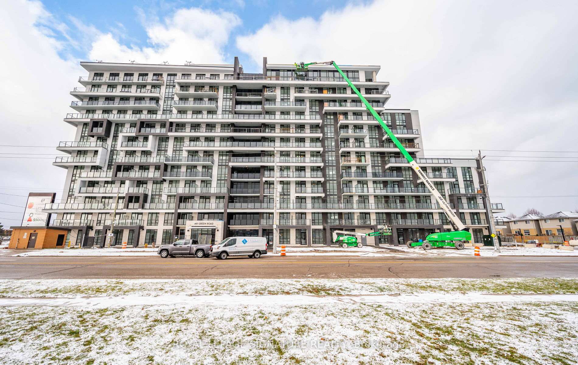 303 - 461 Green Road, Hamilton, ON L8E 5B4