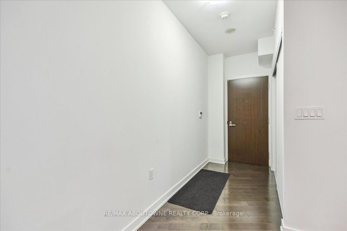 304 - 1 The Esplanade Drive, Toronto, ON M5E 0A8