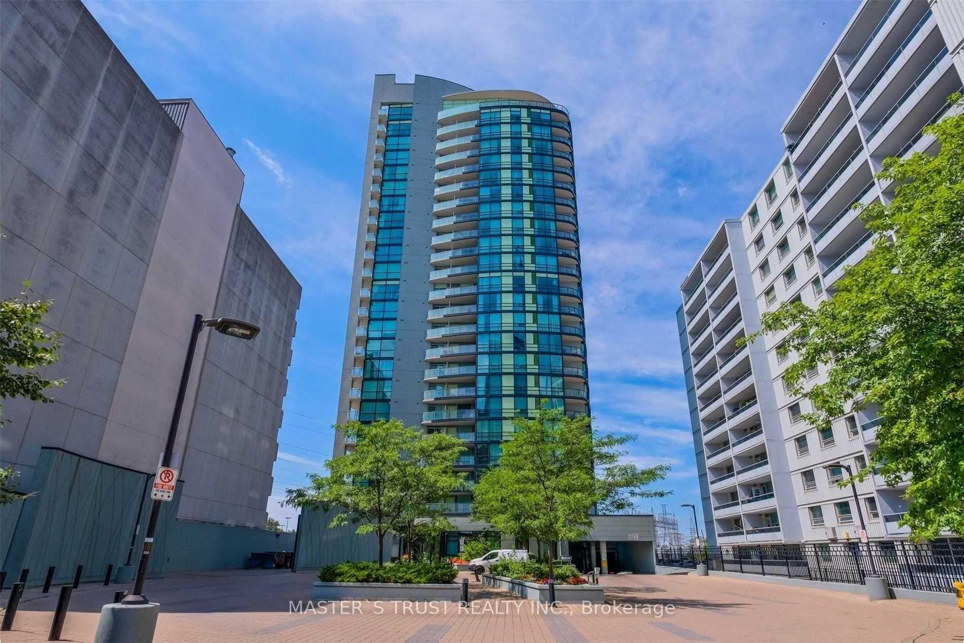 304 - 5740 Yonge Street, Toronto, ON M2M 3T3