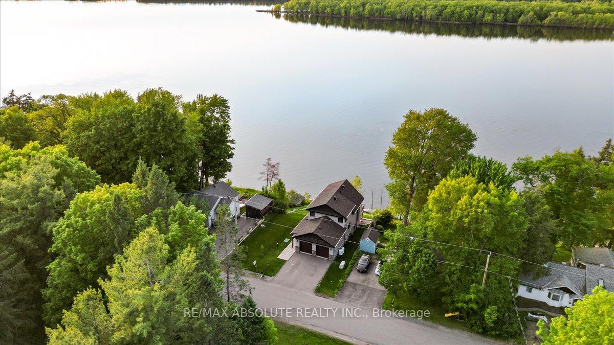 304 Riverwood Drive, Constance Bay - Dunrobin - Kilmaurs - Woodlawn, ON ...