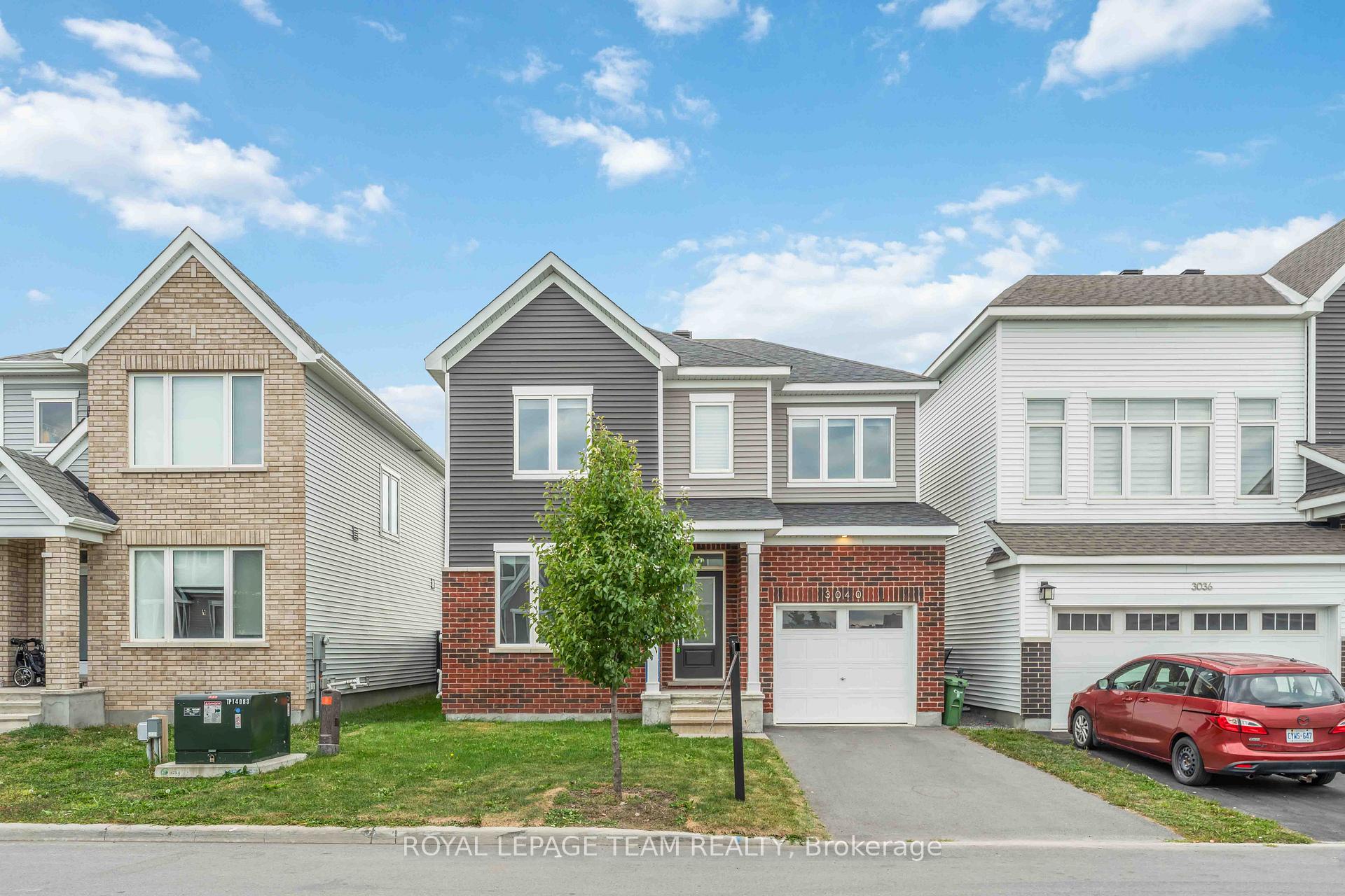 Houses For Sale in Barrhaven