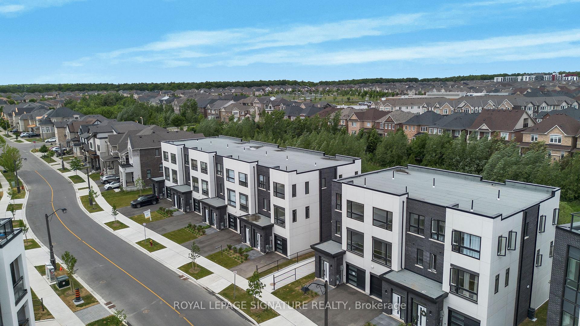 3047 Trailside Drive, Oakville, ON L6M 4M2