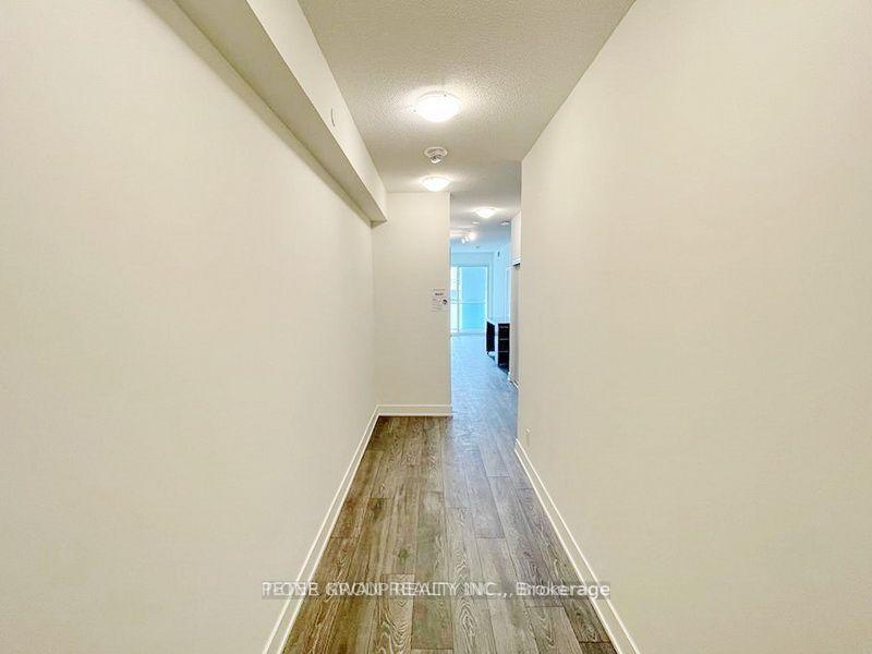 305 - 188 Fairview Mall Drive, Toronto, ON M2J 4T1