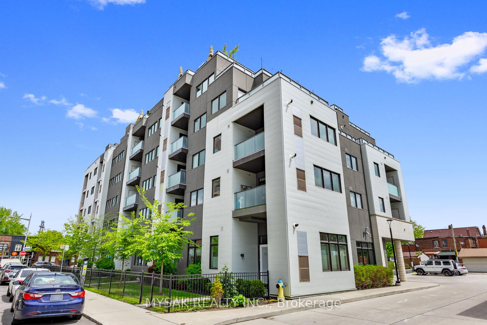 305 - 385 Osler Street, Toronto, ON M6N 0B2