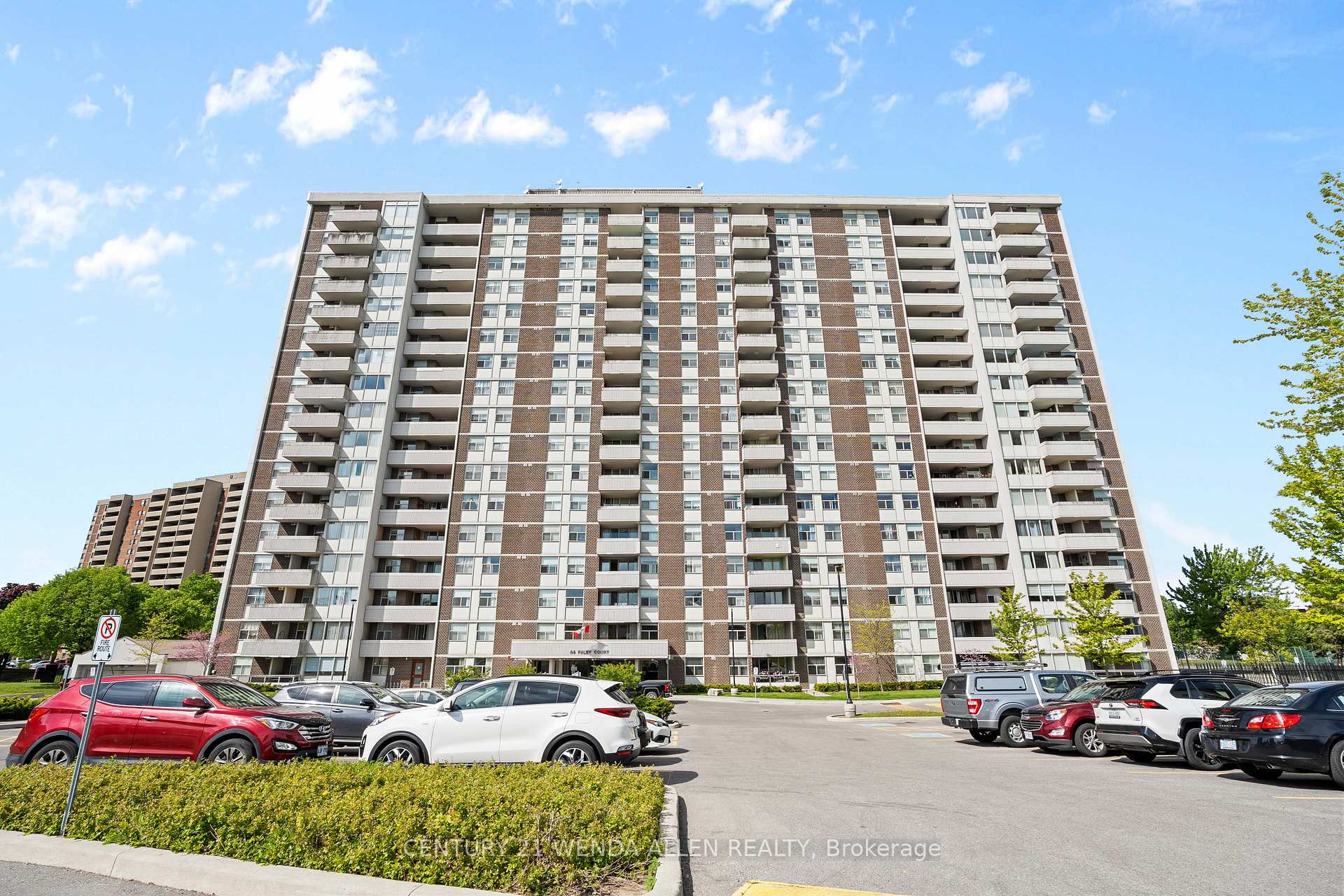 306 - 44 Falby Court, Ajax, ON L1S 3L1