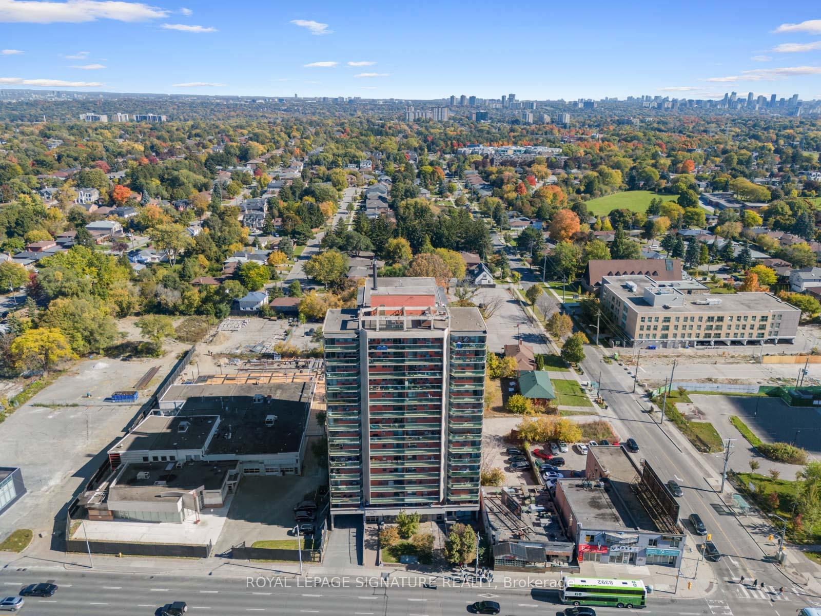 306 - 5949 Yonge Street, Toronto, ON M2M 3V8