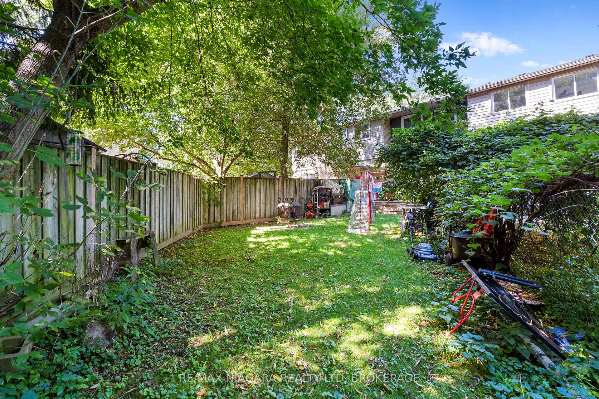 3069 Empire Place, Niagara Falls, ON L2J 3C7