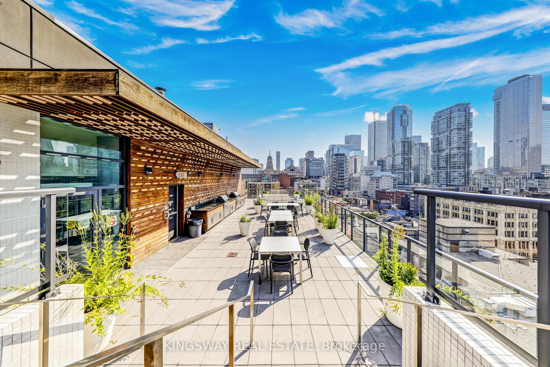 307 - 15 Beverley Street, Toronto, ON M5T 0B3