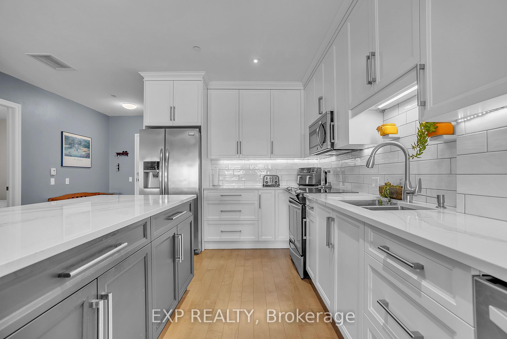 307 - 199 Front Street, Belleville, ON K8N 5H5