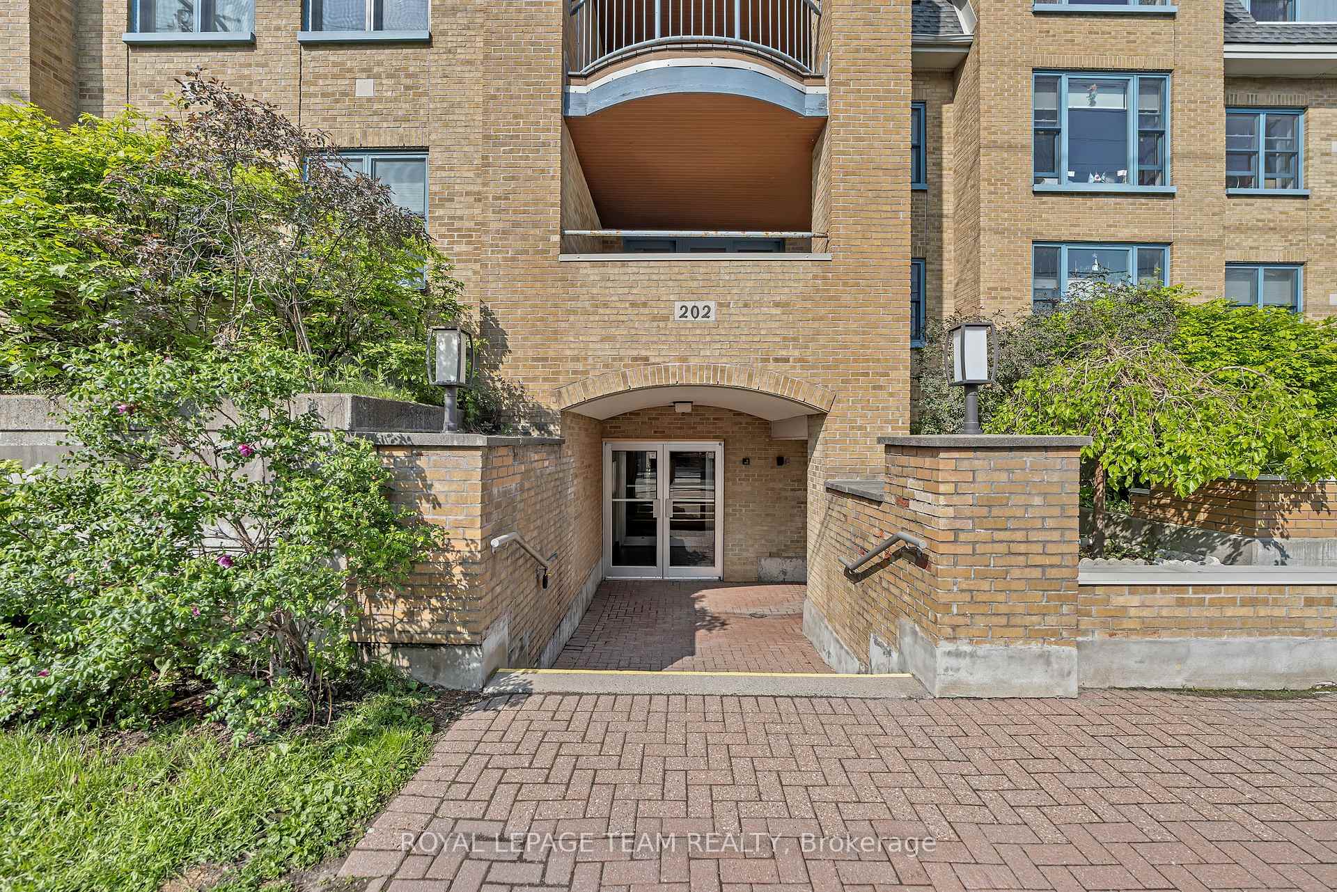 307 - 202 Hinchey Avenue, West Centre Town, ON K1Y 1L7