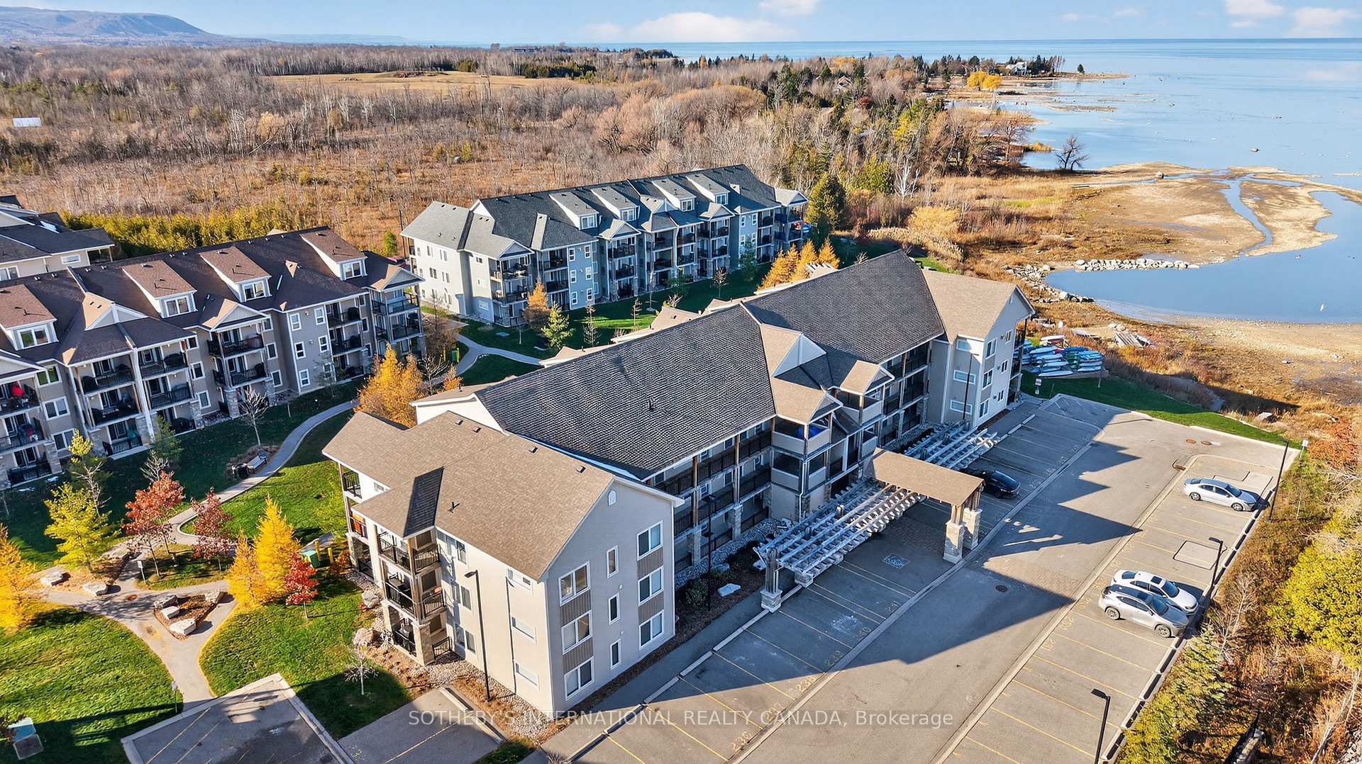 307 - 4 Cove Court, Collingwood, ON L9Y 0Y6