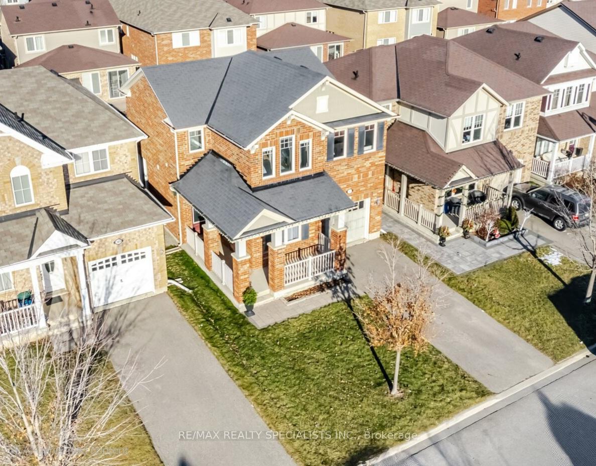 307 Leiterman Drive, Milton, ON L9T 8B9