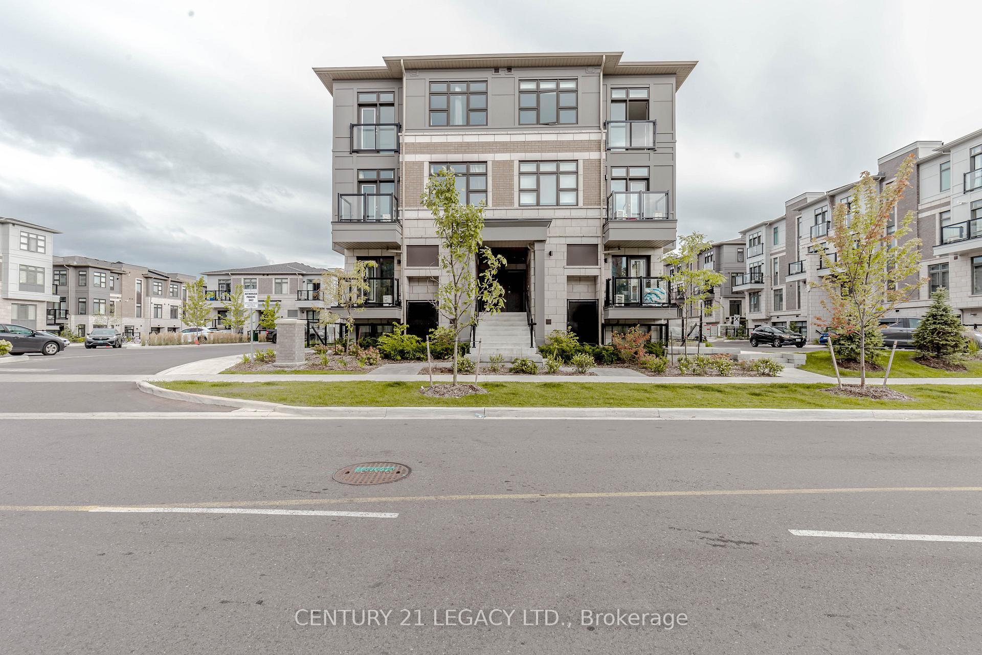 308 - 10 Halliford Place, Brampton, ON L6P 0N5