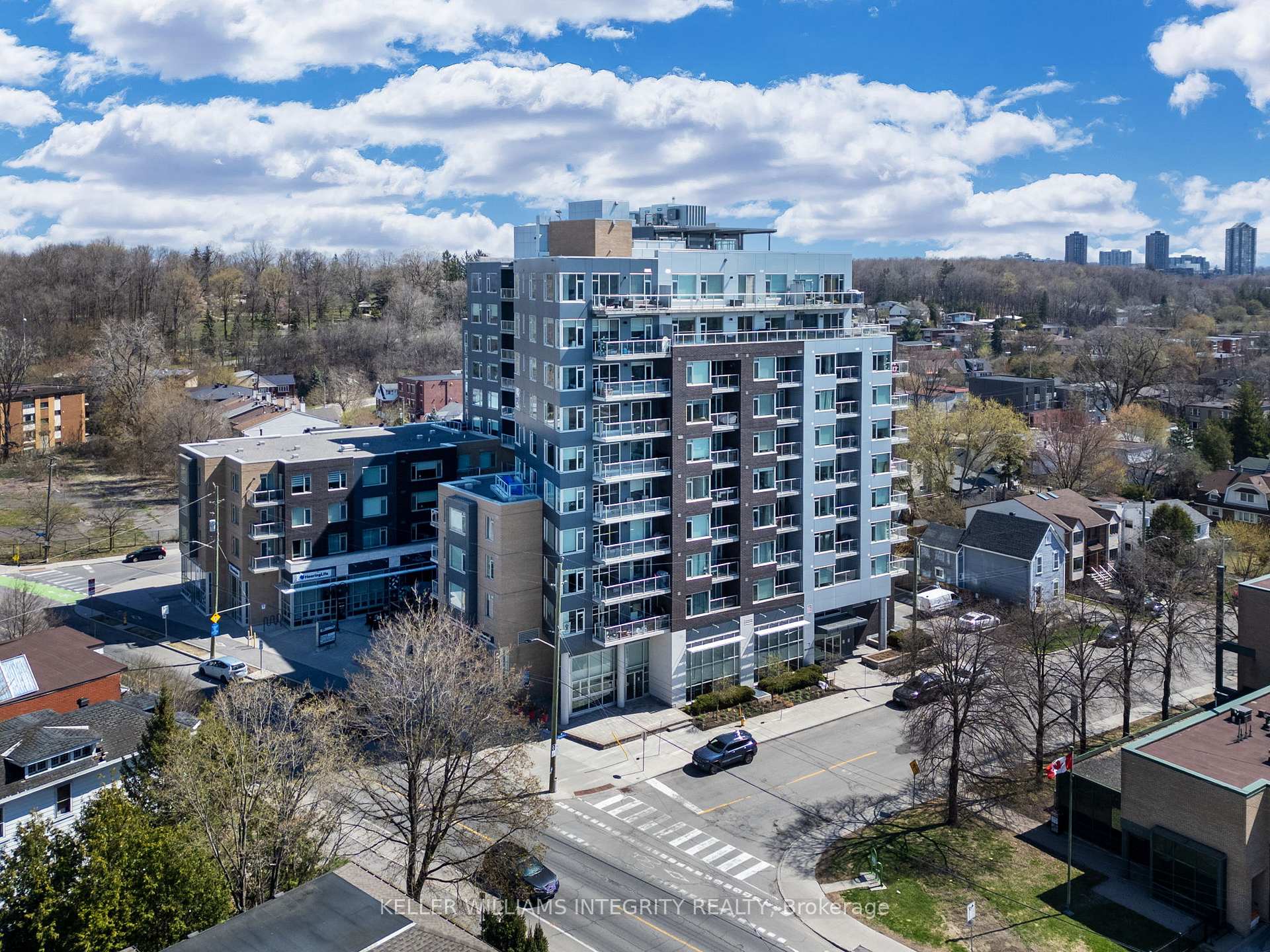 308 - 7 Marquette Avenue, Vanier and Kingsview Park, ON K1L 8A7