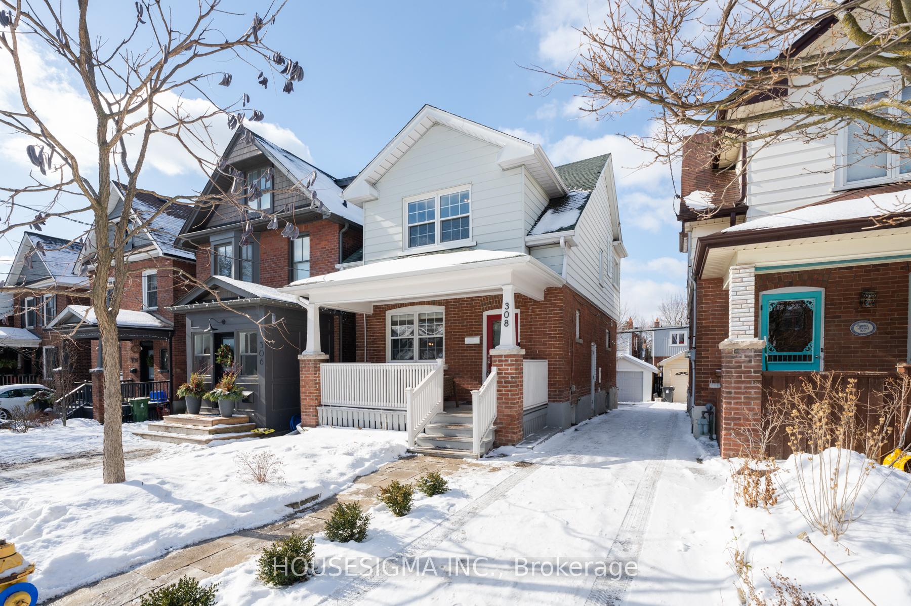 308 Kingswood Road, Toronto, ON M4E 3N9