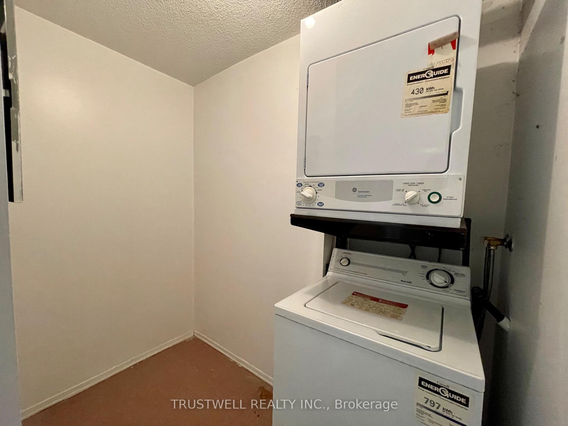 309 - 80 Alton Towers Circle, Toronto, ON M1V 5E8