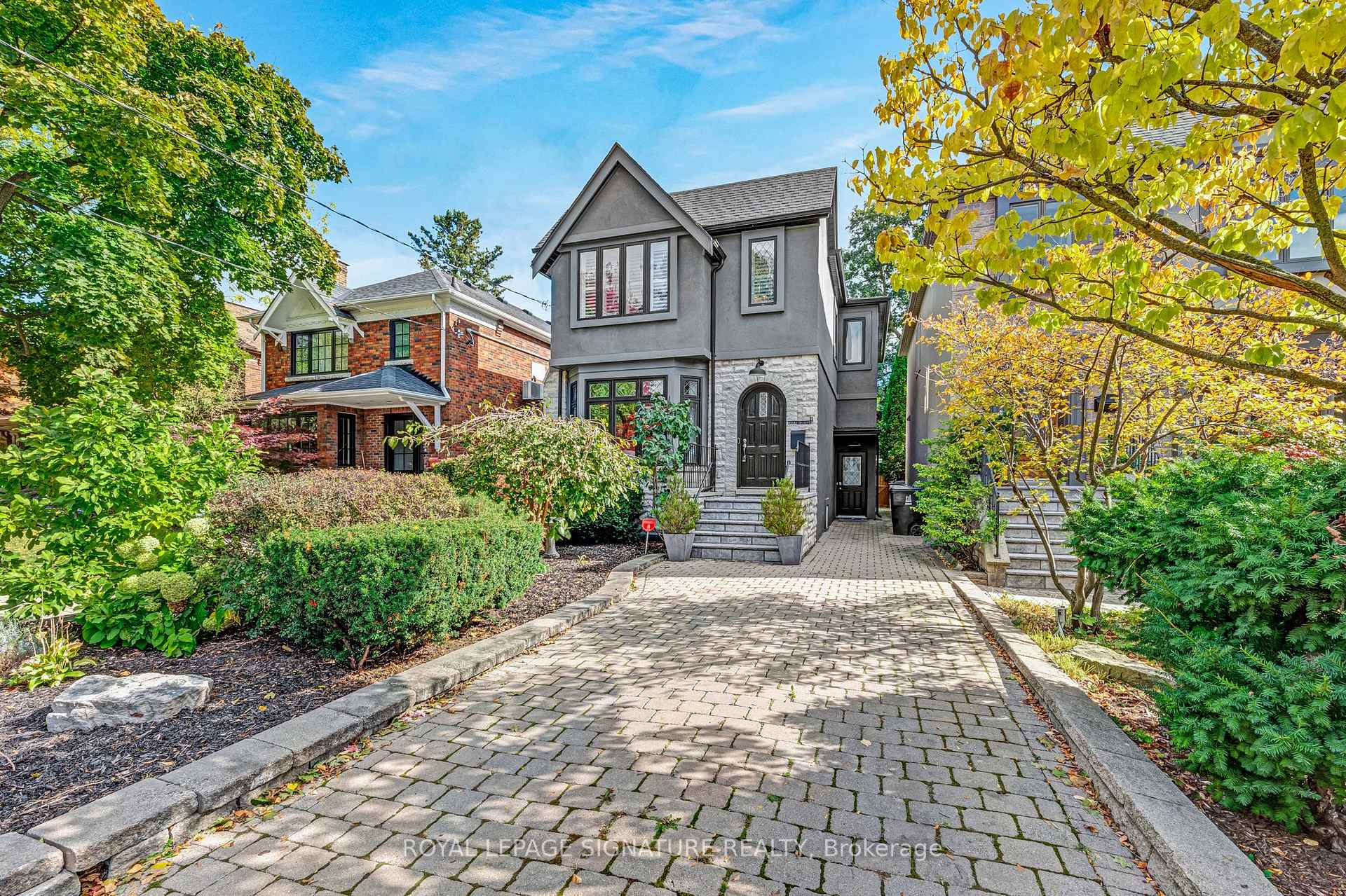 31 Cameron Crescent, Toronto, ON M4G 1Z9